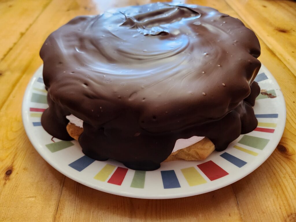 Homemade Moon Pie - The ReHomesteaders